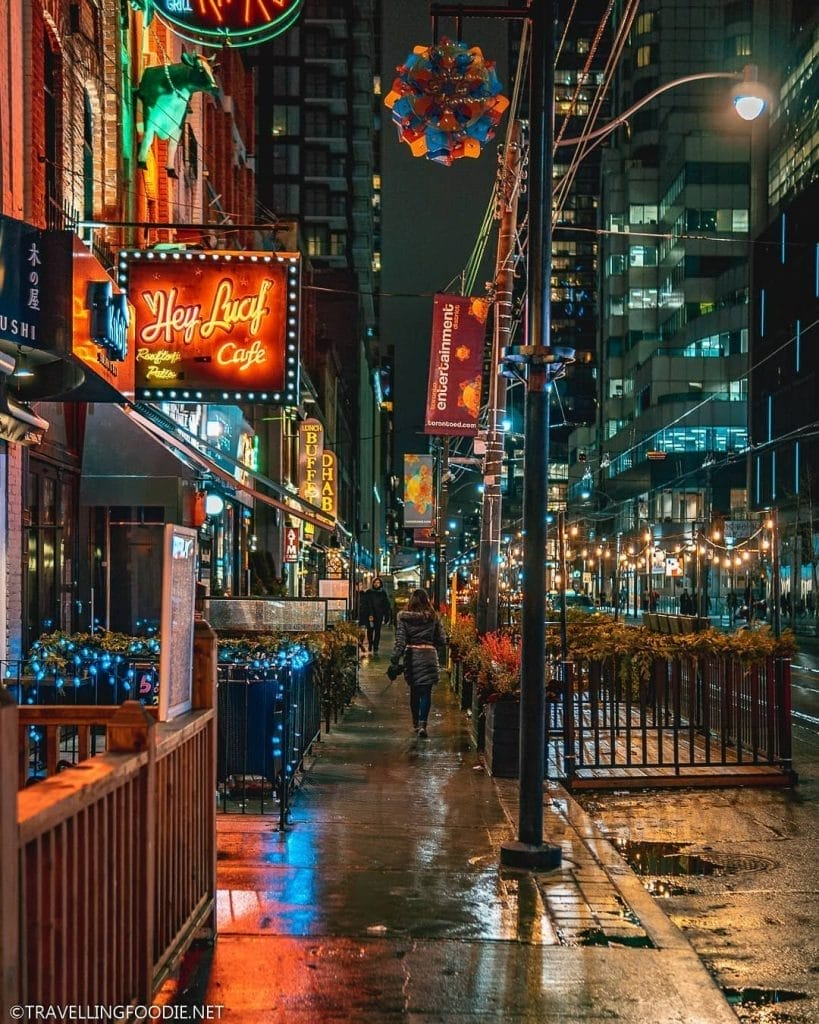 10+ Fun Things to Do in Toronto at Night • HUNGRY 416