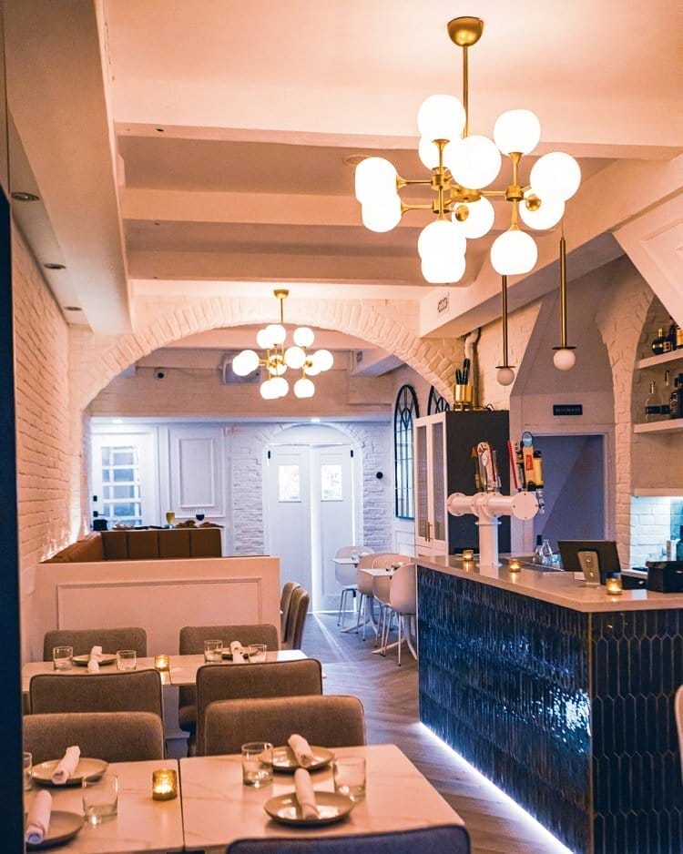 Alice Restaurant and Bar: A Toronto Dining Experience Worth Trying • HUNGRY 416