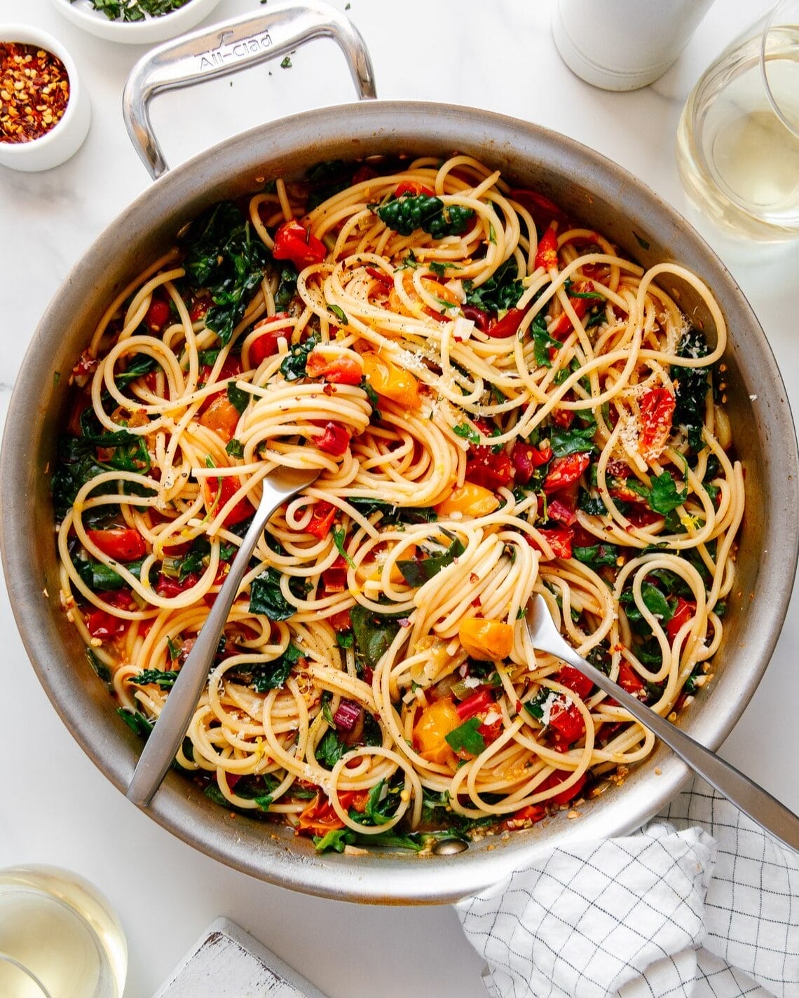 Meghan Markle of Sussex One-Pot Pasta Recipe • HUNGRY 416